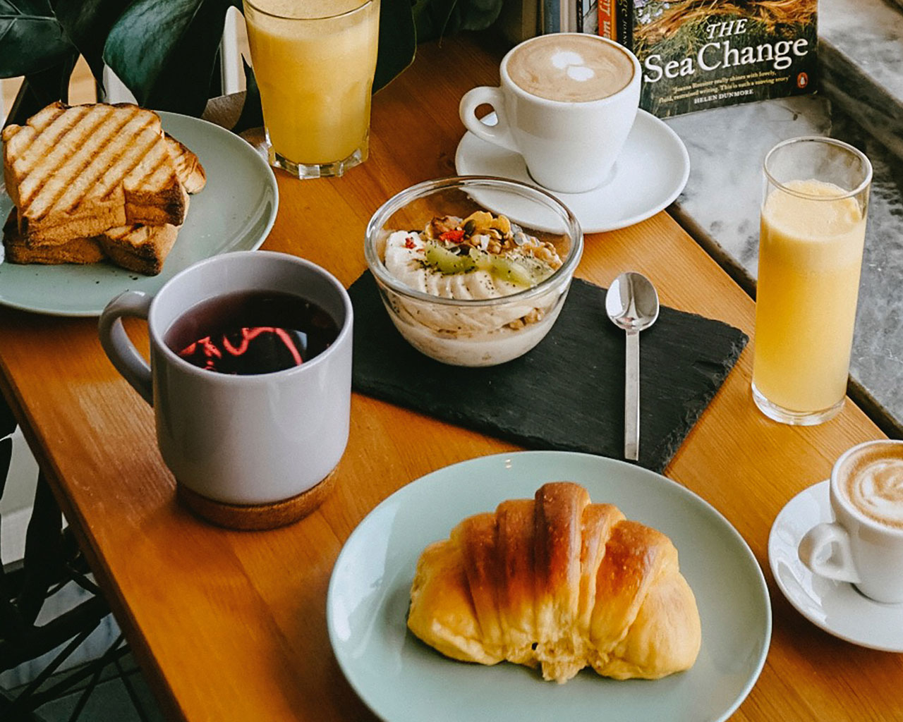 Disc Bulge Abutting Nerve Root: What It Means And How To Treat It ...